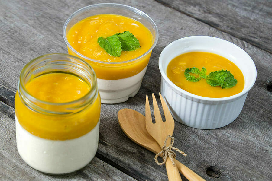 Panna cotta coco mangue au Thermomix - Cookomix