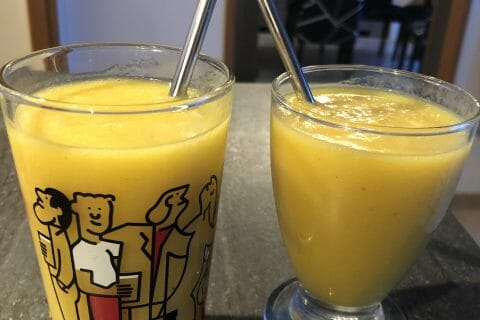 Smoothie mangue banane au Thermomix - Cookomix