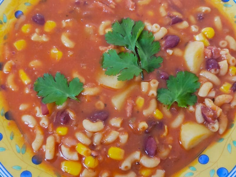 Soupe aux haricots rouges et coquillettes au Thermomix - Cookomix