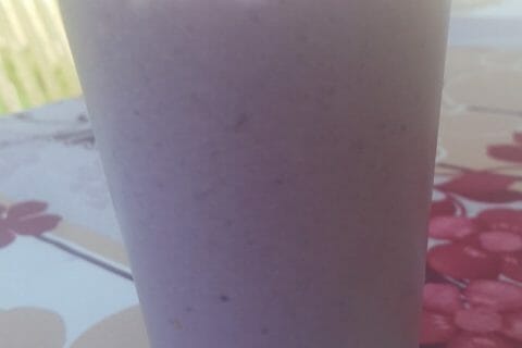 Smoothie fruits rouges et banane au Thermomix - Cookomix